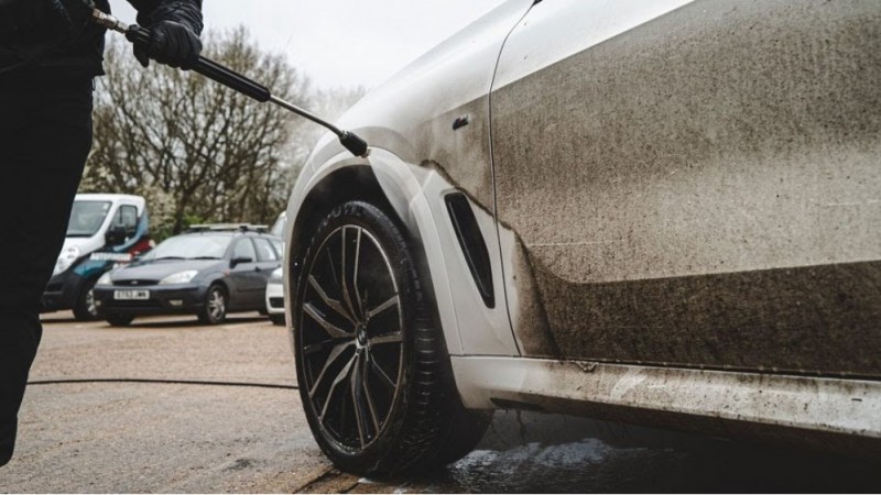 Auto Finesse Dynamite Traffic Film Remover 1000 ml koncentrované předmytí | Autoplay tuning