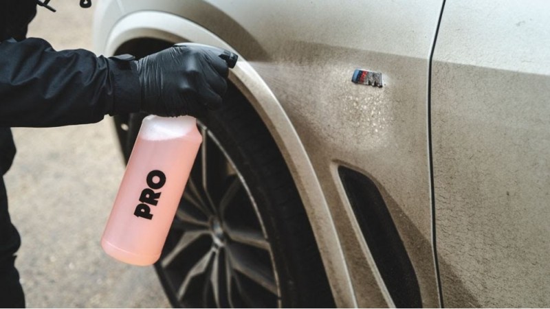 Auto Finesse Dynamite Traffic Film Remover 1000 ml koncentrované předmytí | Autoplay tuning